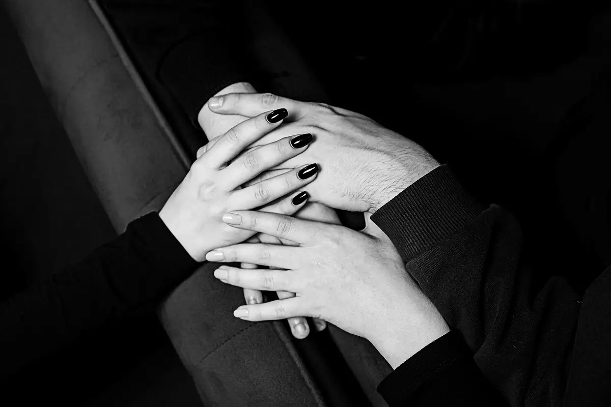 Unconventional Relationship Meaning: Modern Love Dynamics - Androgen ...